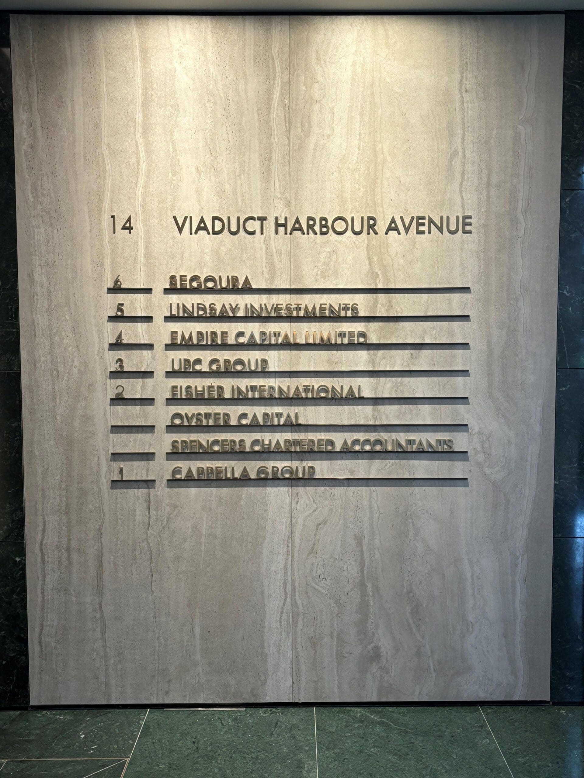 14 Viaduct Harbour Avenue - Design Signs